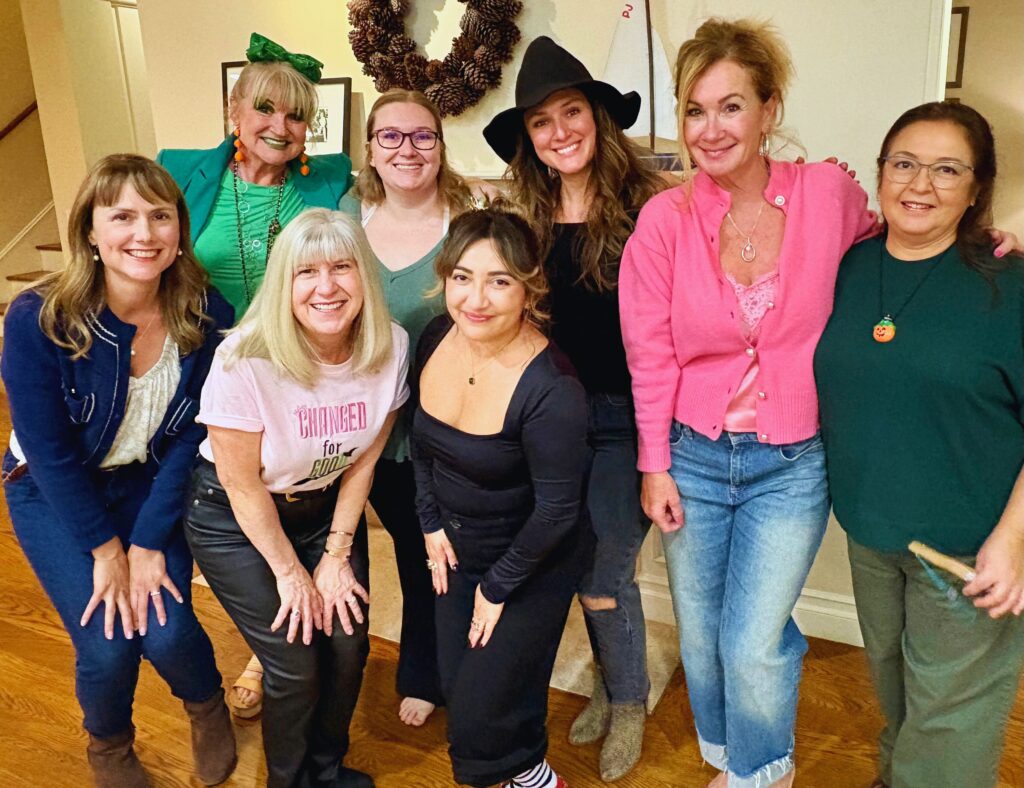 Wicked Party Guide: Pink & Green Décor, Cocktails, and DIY Magic - Fun ...