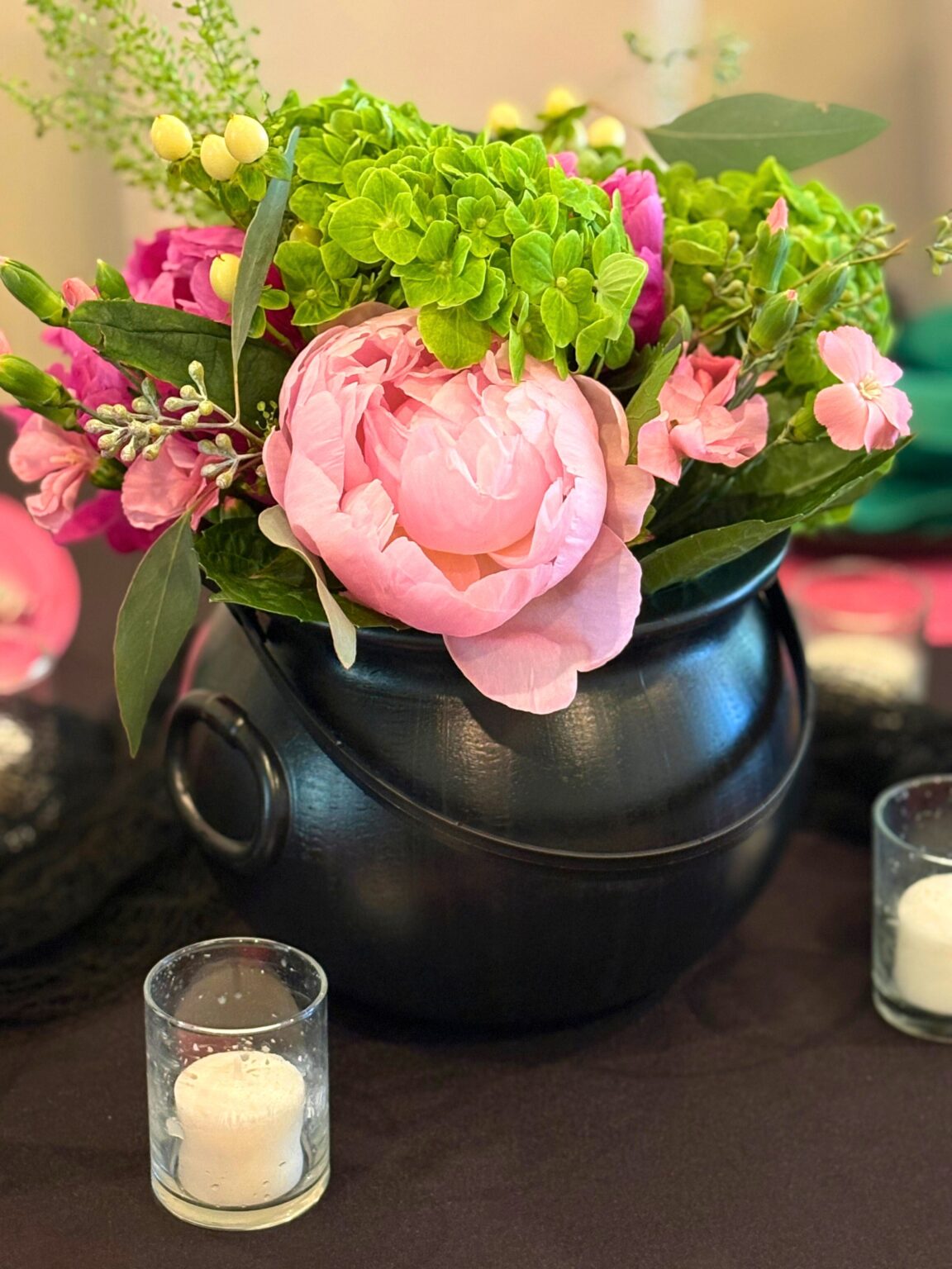 Wicked Party Guide: Pink & Green Décor, Cocktails, and DIY Magic - Fun ...